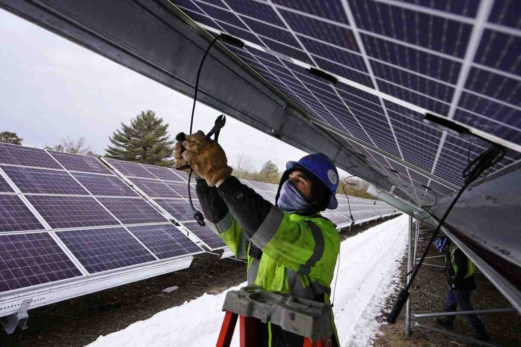 Second public hearing on proposed Fairview Farms solar power project in ...